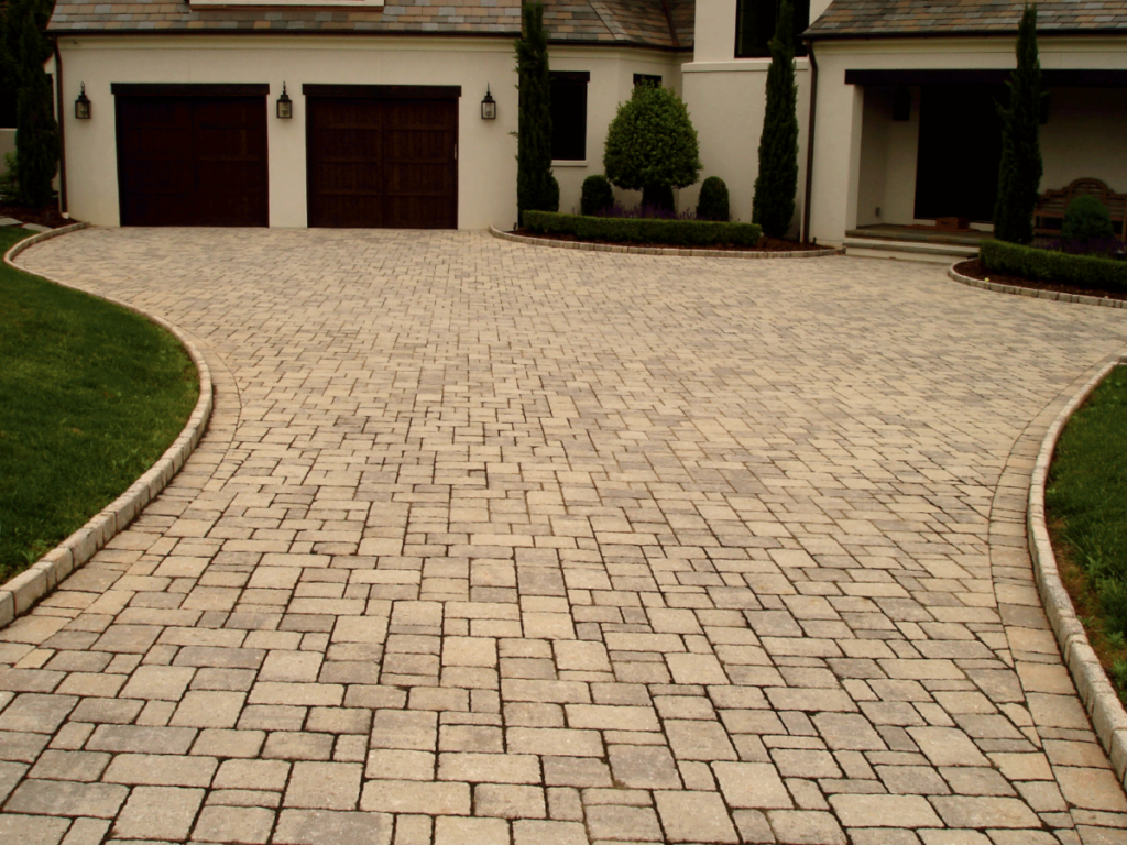 DRIVEWAYS & WALKWAYS - Unit Paving Inc.
