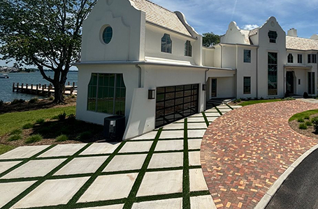 Residential Driveways | Unit Paving Inc.